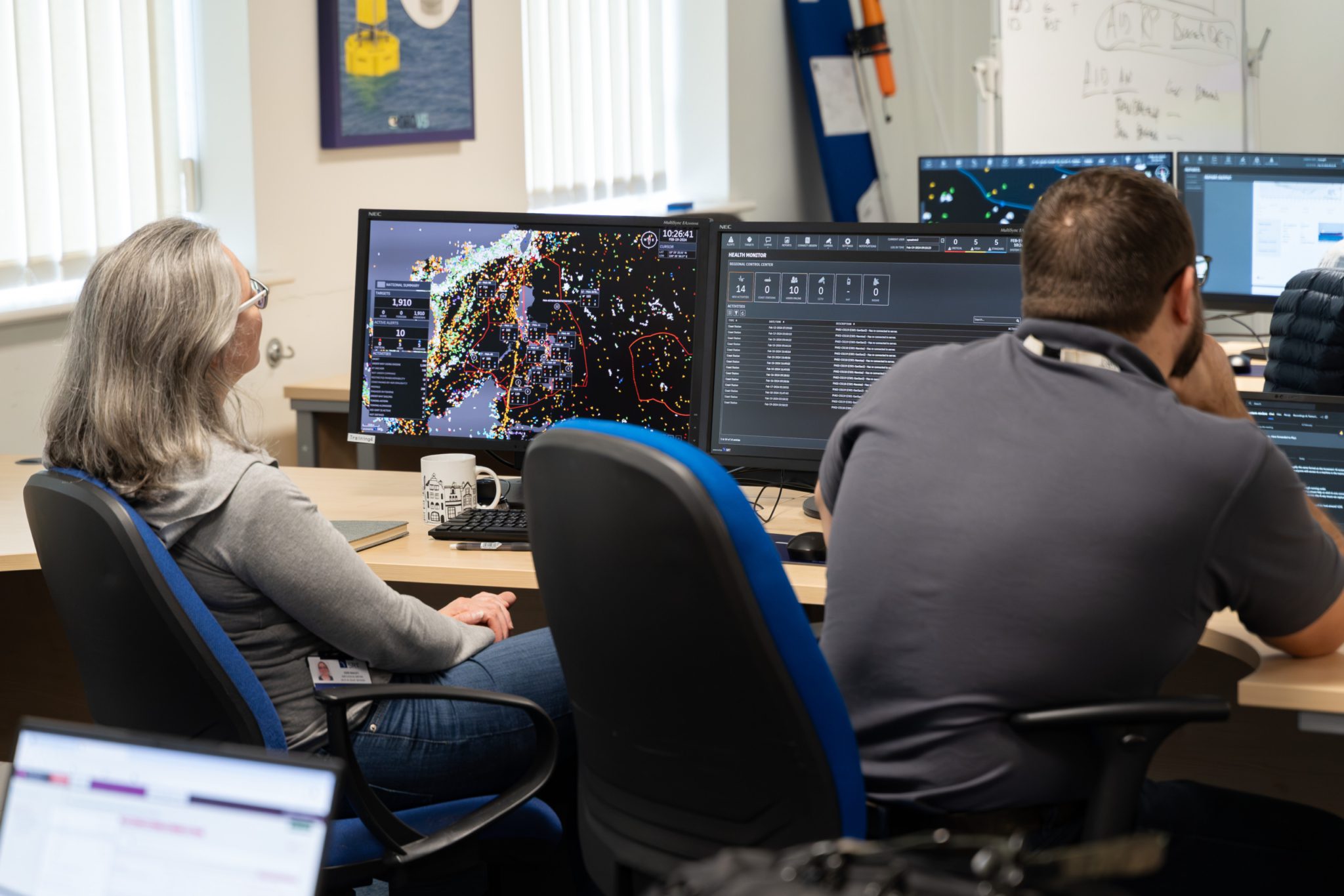 Em-trak | SRT Marine Systems